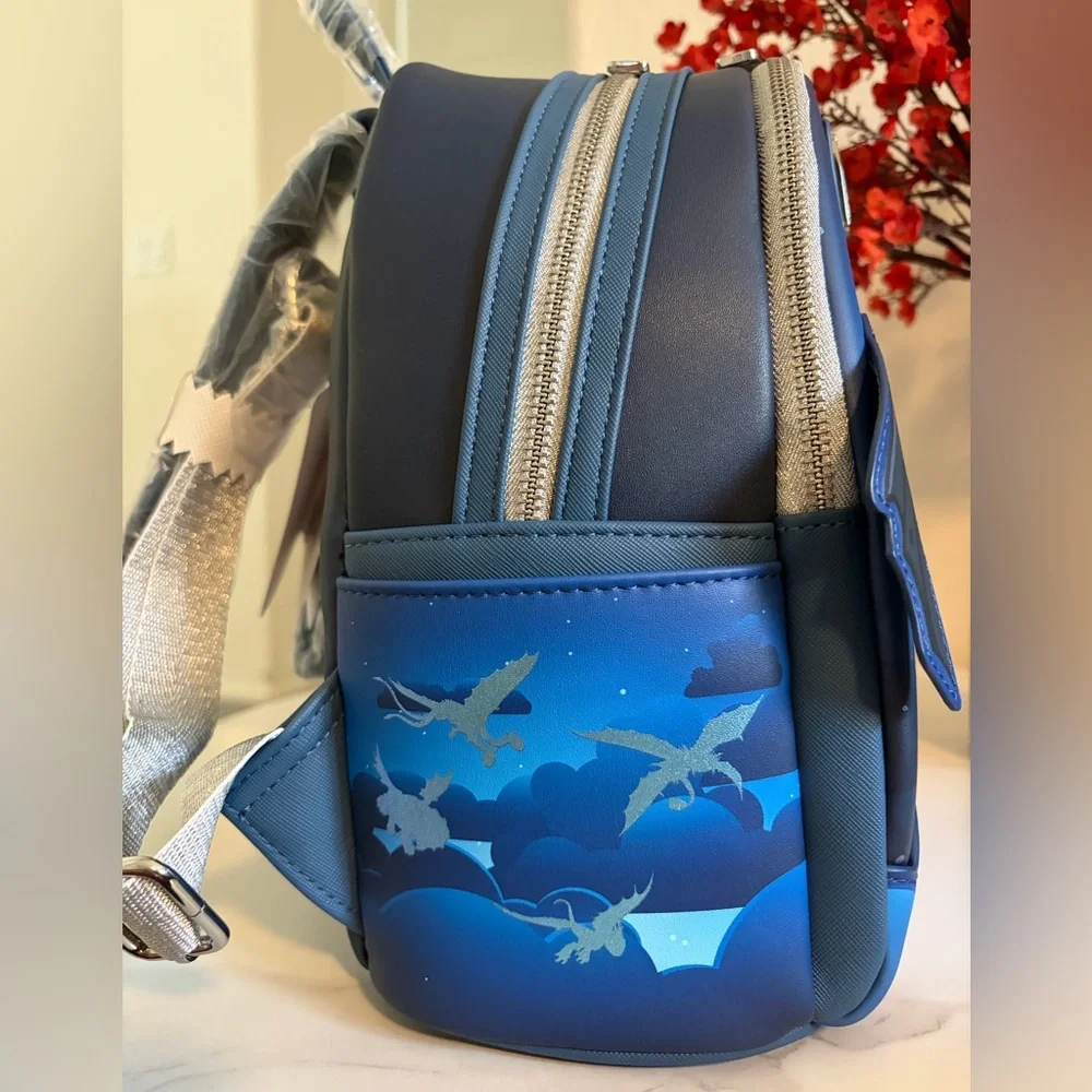 Loungefly | Bags | Loungefly How To Train Your Dragon Toothless Light ...